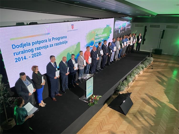 3 Dani Poljoprivrede Ribarstva I šumarstva U Puli Boje Zemlje